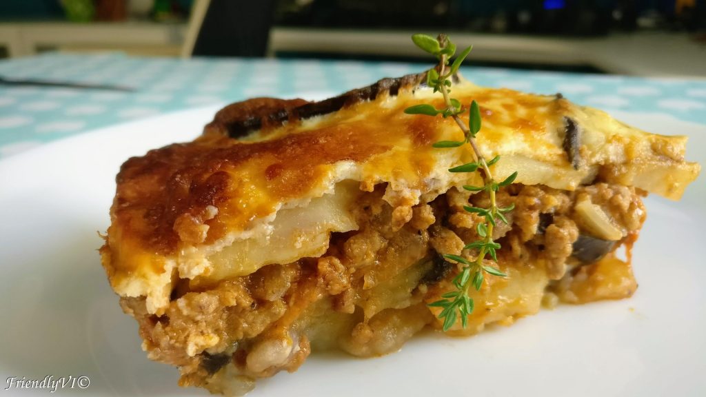 Moussaka - Romanian version - Thyme consuming