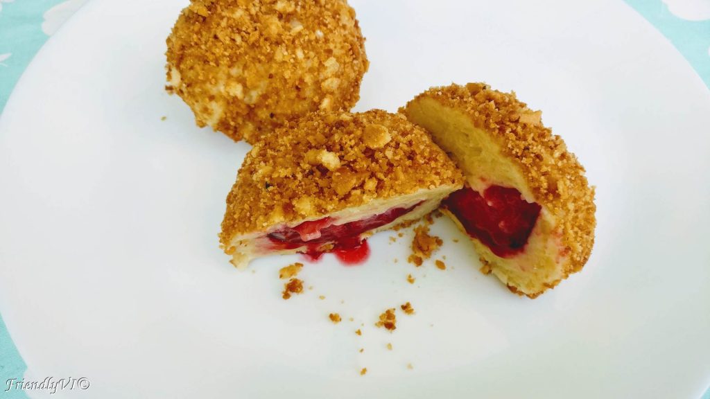 Gomboc - Hungarian plum dumplings - Thyme consuming