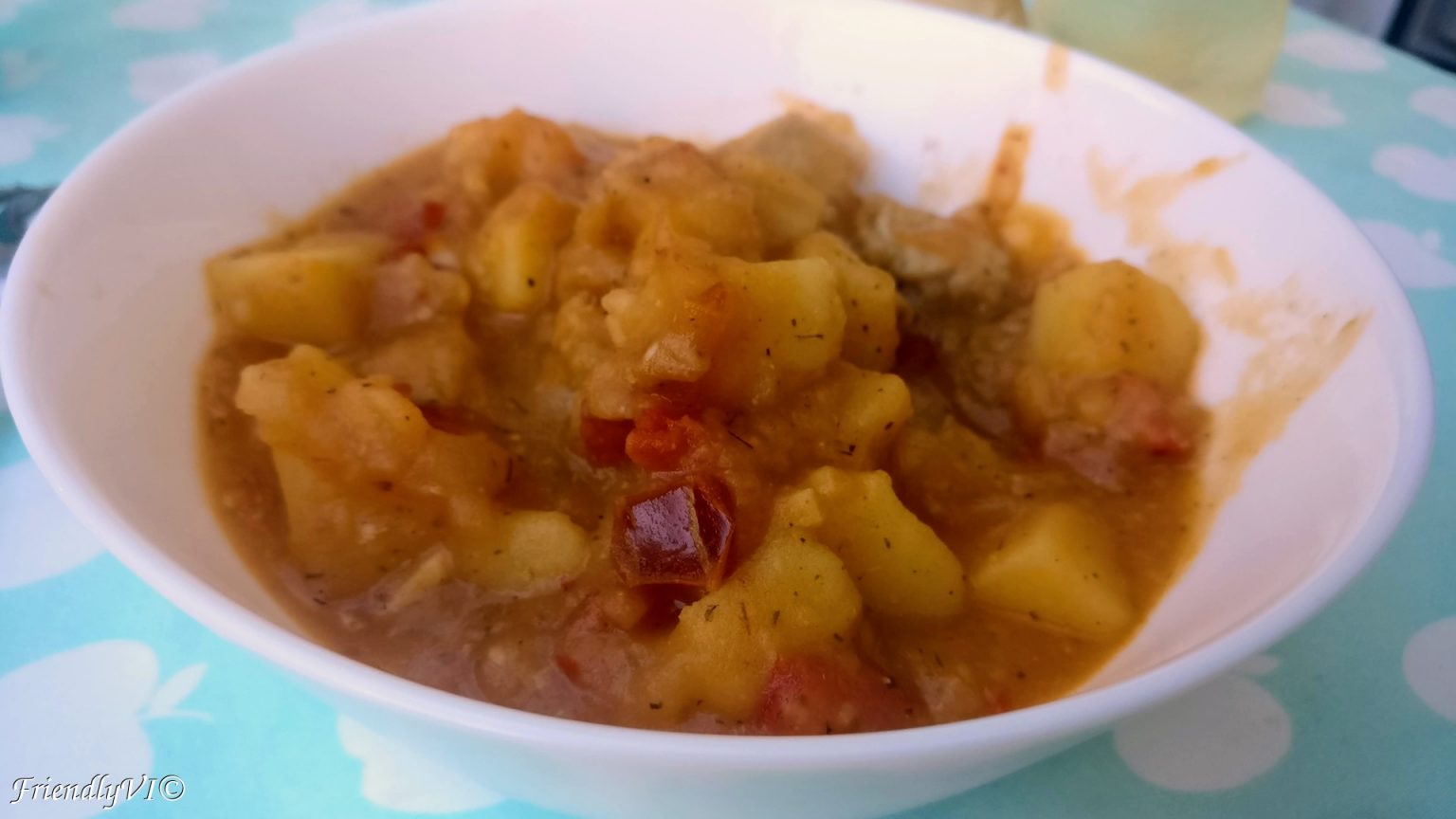 Rustic Romanian potato stew with pork - Thyme consuming